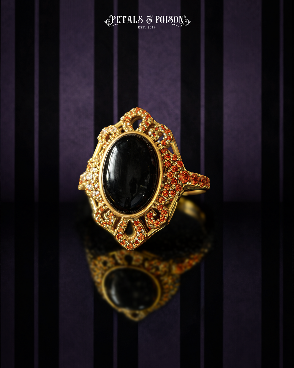 ARCHIVE: The "Hallow's Eve" Heirloom Ring – petalsandpoison