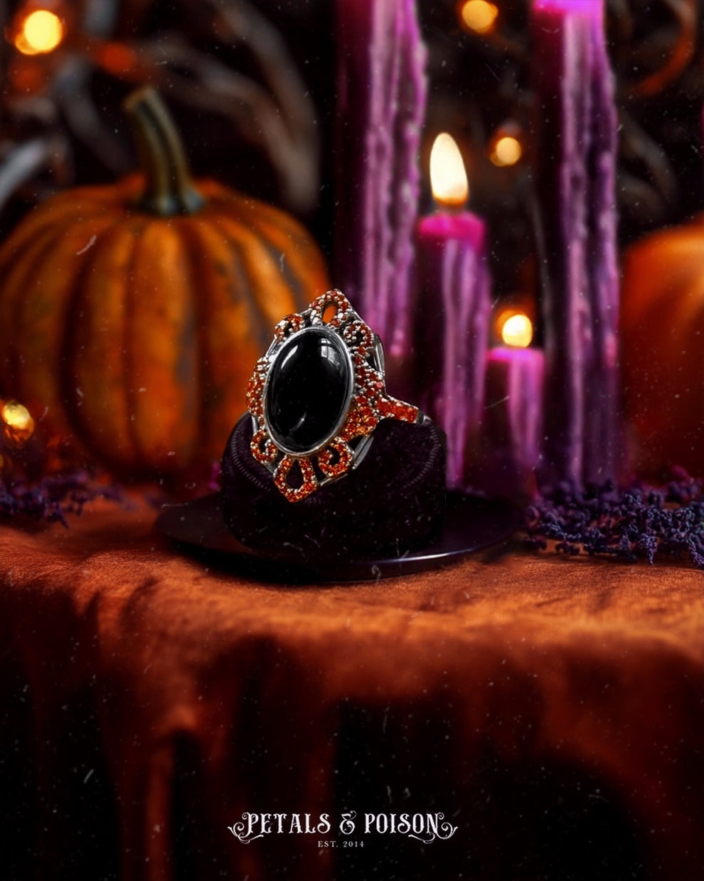 ARCHIVE: The "Hallow's Eve" Heirloom Ring – petalsandpoison