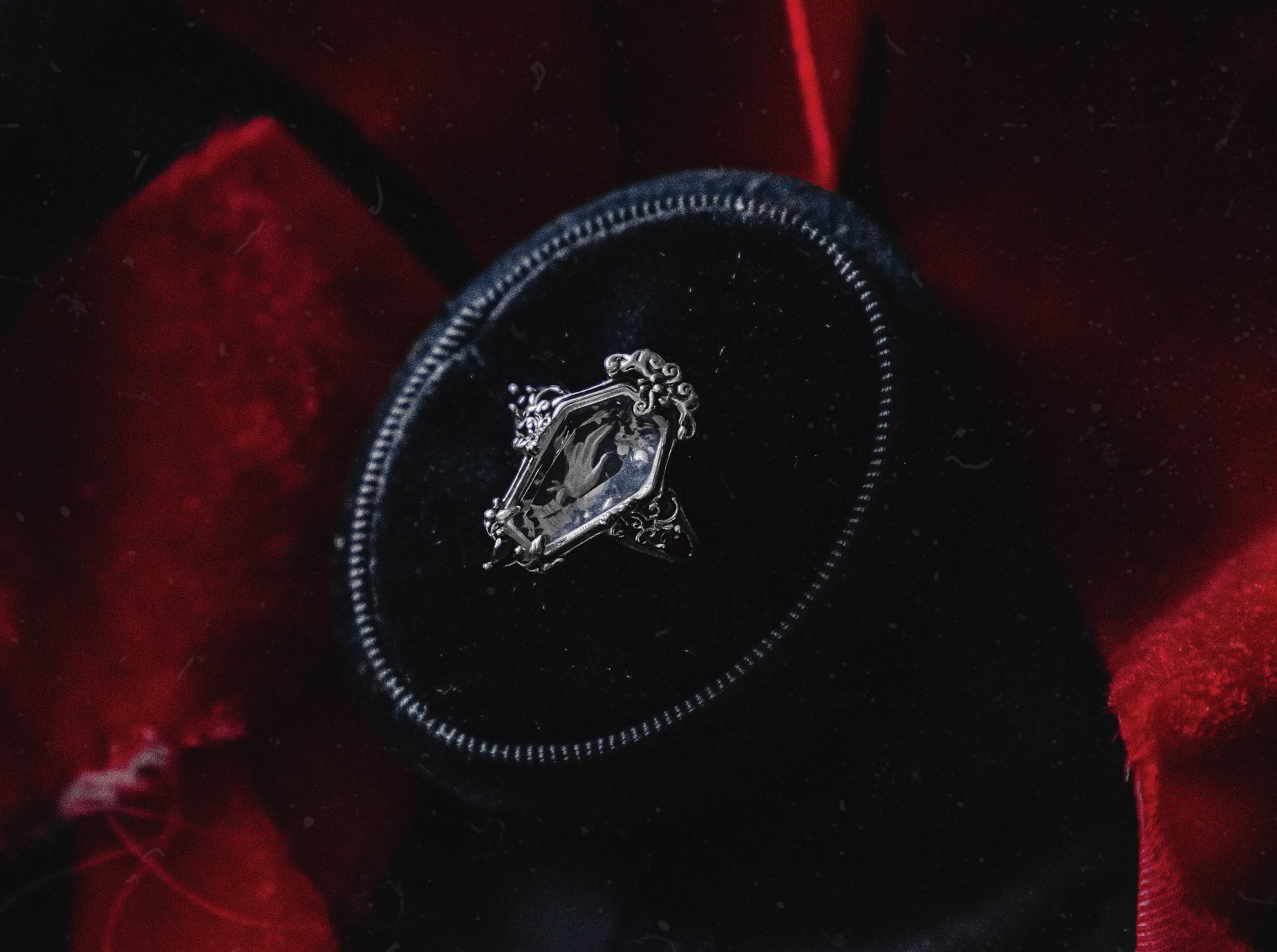 The "Mourning Hand" Glass Casket Ring – petalsandpoison